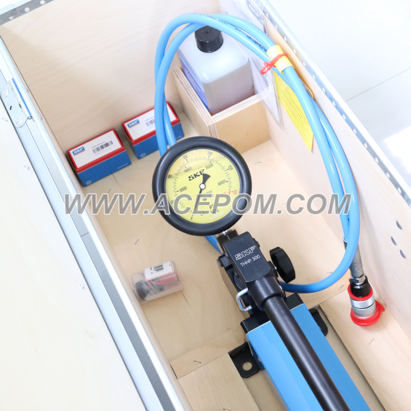 Hydraulic pump THHP 300/THKI 300/400/729101 300MPA manual hydraulic pump develops oil pressures